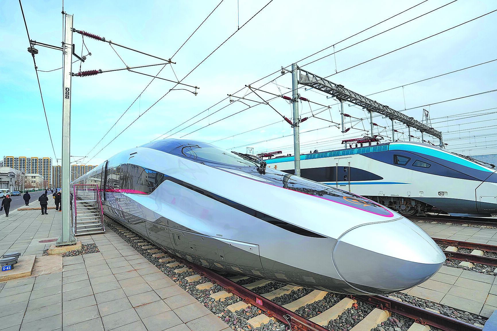 全球最快高鐵 CR450北京亮相 - AA1 要聞 - 20241230 - 中國時報 - 翻爆 - 翻報